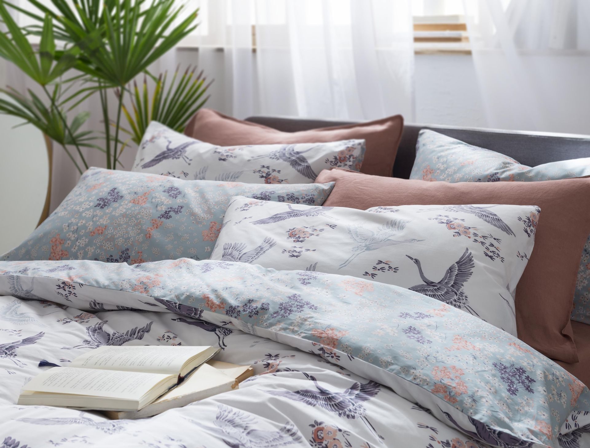 Fat Face Floral Flight Iris Duvet Set | Buy Online Here - Portmeirion ...