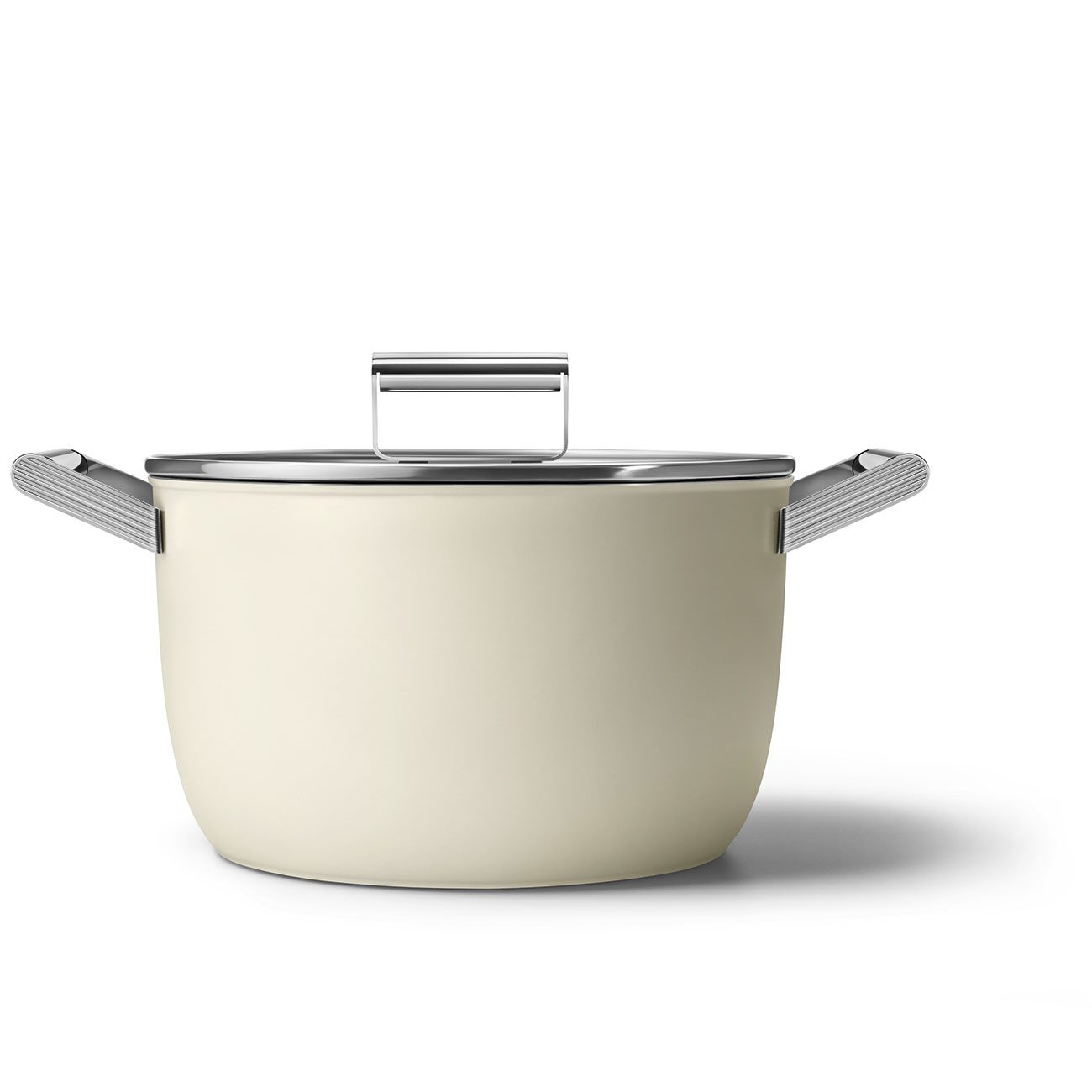 SMEG Casserole Pan 26cm and Lid | At Portmeirion Online - Portmeirion ...