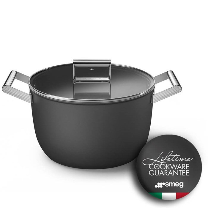 SMEG Casserole Pan 26cm and Lid | At Portmeirion Online - Portmeirion ...