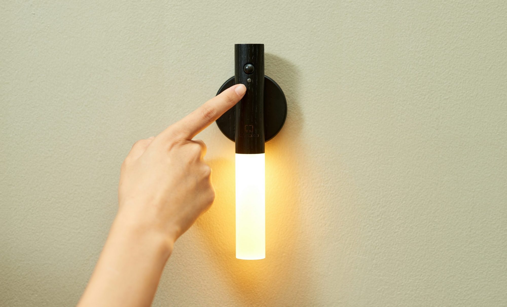 Smart Baton Light Black | Buy Online Here - Portmeirion Online