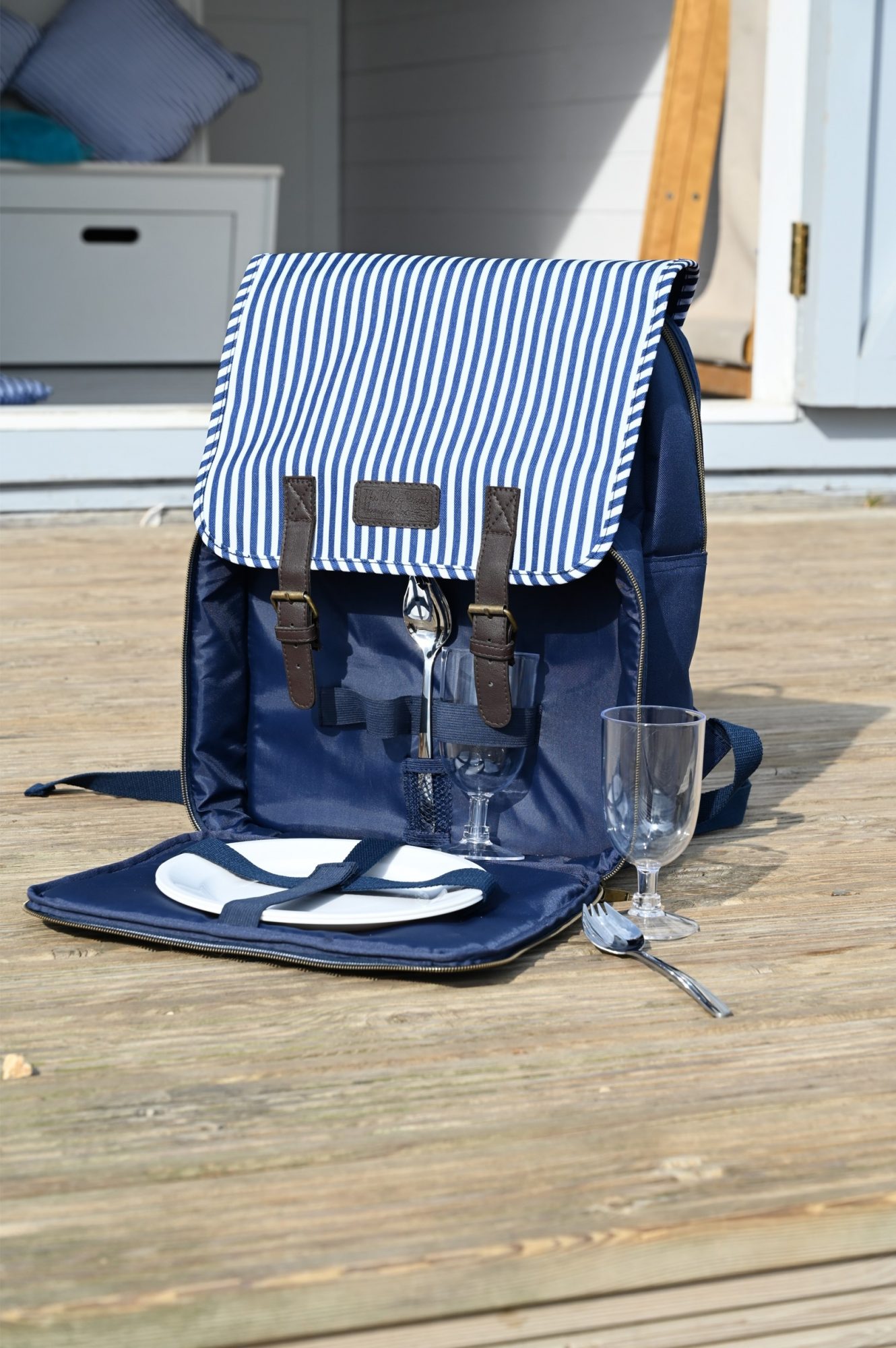 Three Rivers 2 Person Filled Backpack Picnic Set | At Portmeirion ...