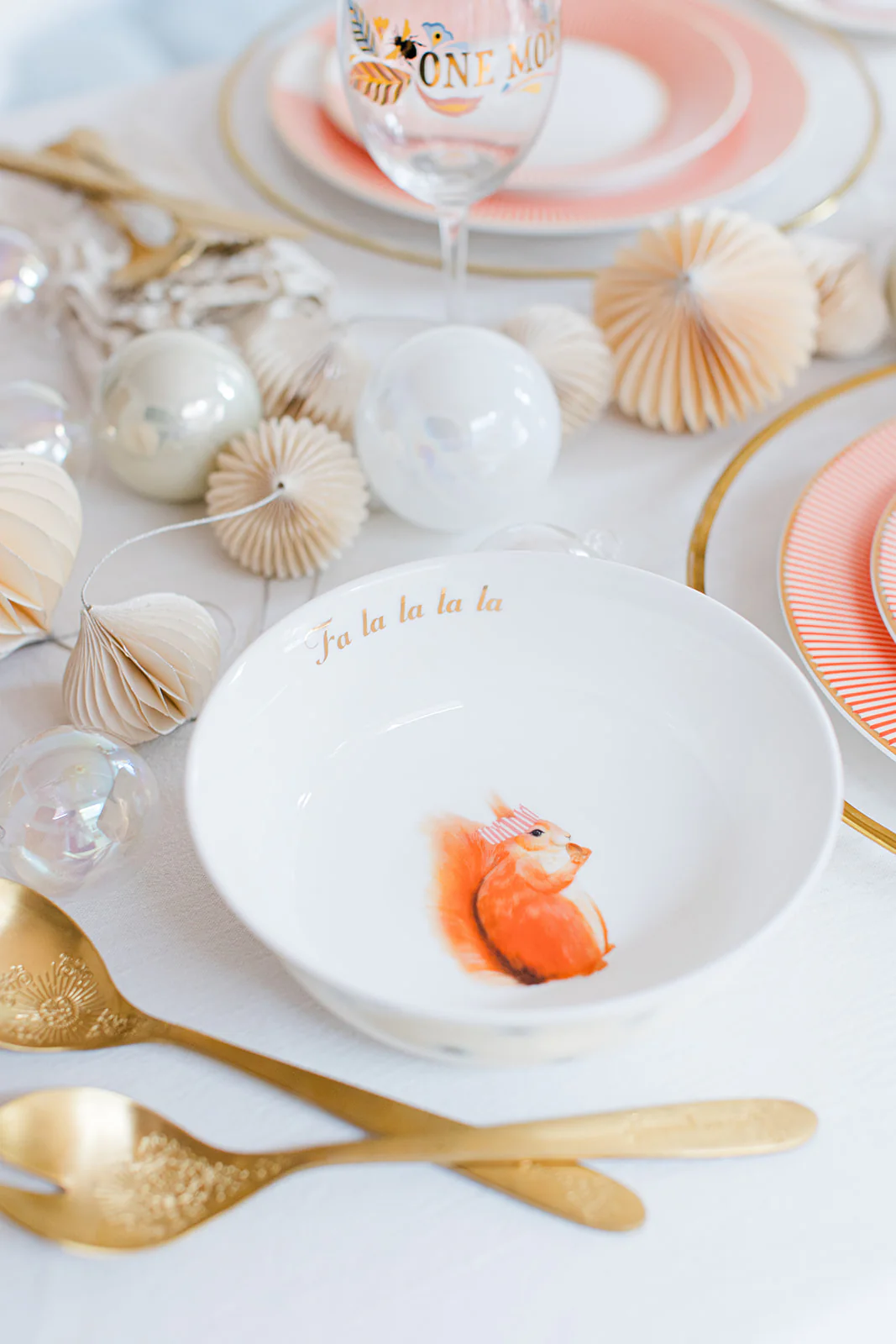 Yvonne Ellen Christmas Squirrel Serving Bowl | At Portmeirion Online ...