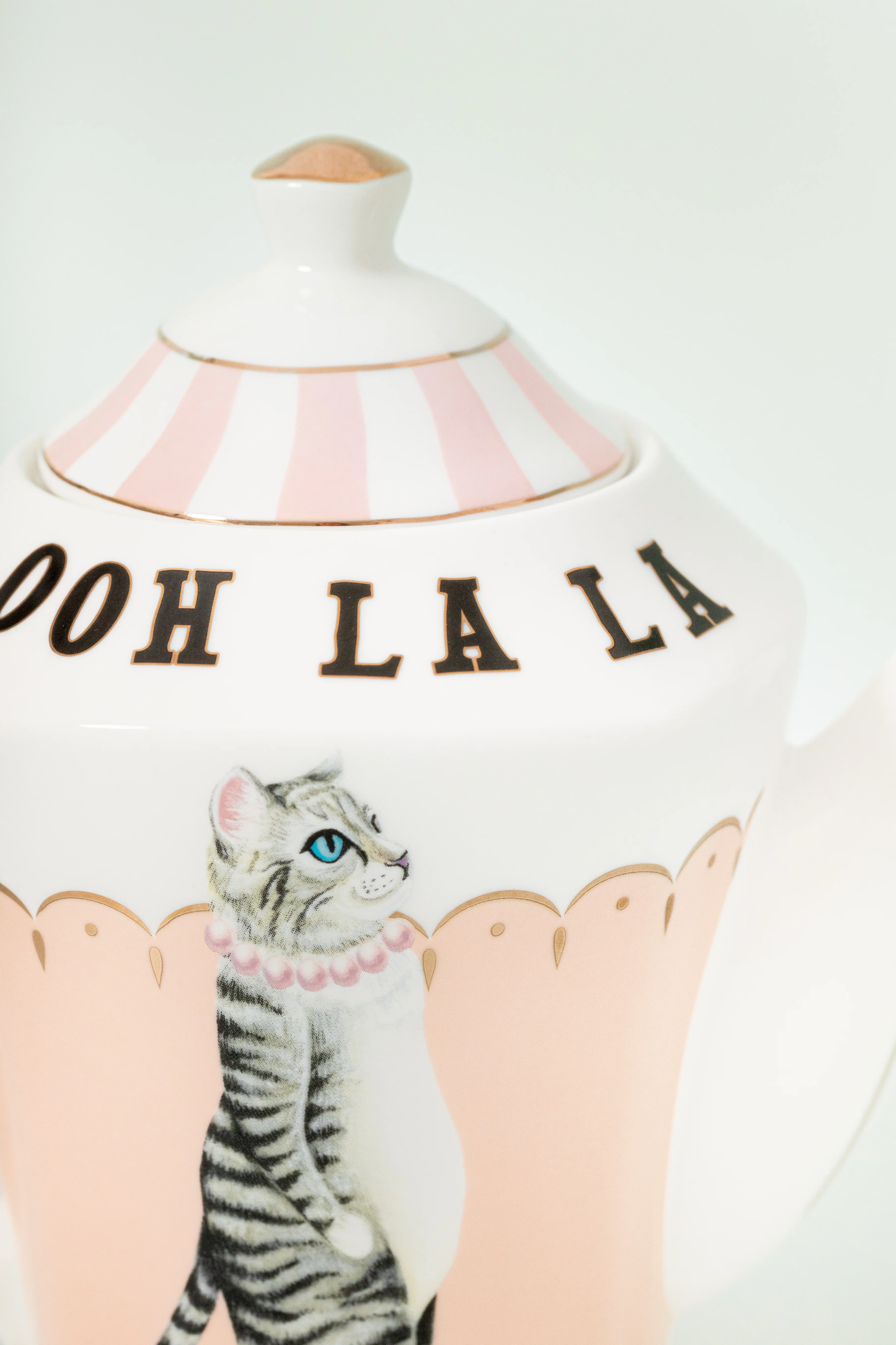 Yvonne Ellen Pussy Teapot | At Portmeirion Online - Portmeirion Online
