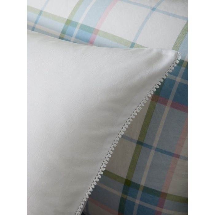 Laura Ashley Rianne White Bedding | At Portmeirion Online - Portmeirion ...