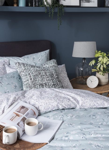 Fat Face Brush Stroke Peppermint Bedset (Reversible) | Buy Online Here ...