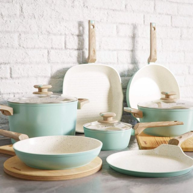 Jomafe HERA Frying Pan 24cm | At Portmeirion Online - Portmeirion Online