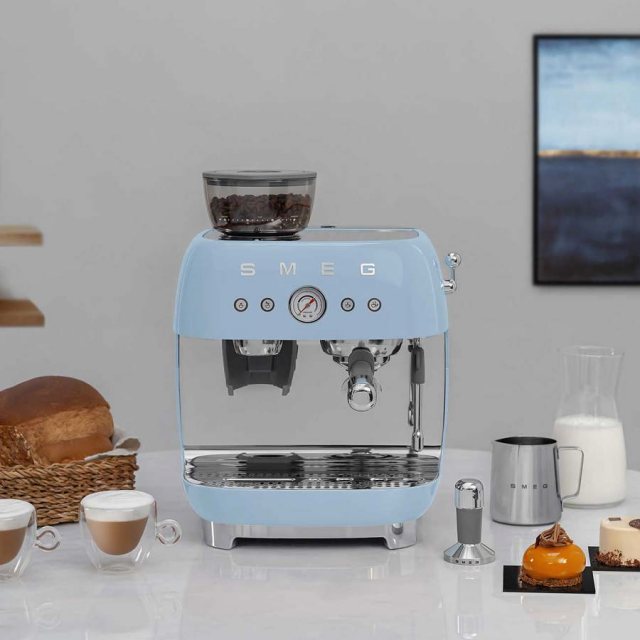 SMEG Espresso Coffee Machine With Grinder - Pastel Blue | Portmeirion ...